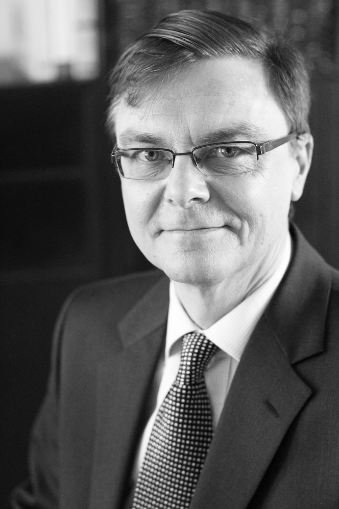 About – Stuart Foulds